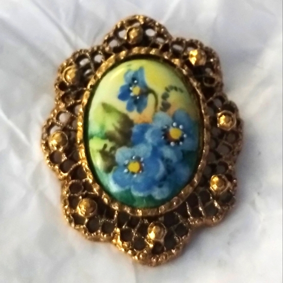 Vintage | Jewelry | Beautiful Vtg Hand Painted Porcelain Forget Me Nots ...